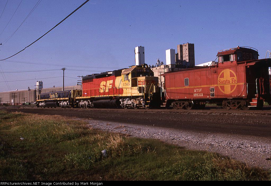 ATSF SD39u 1565